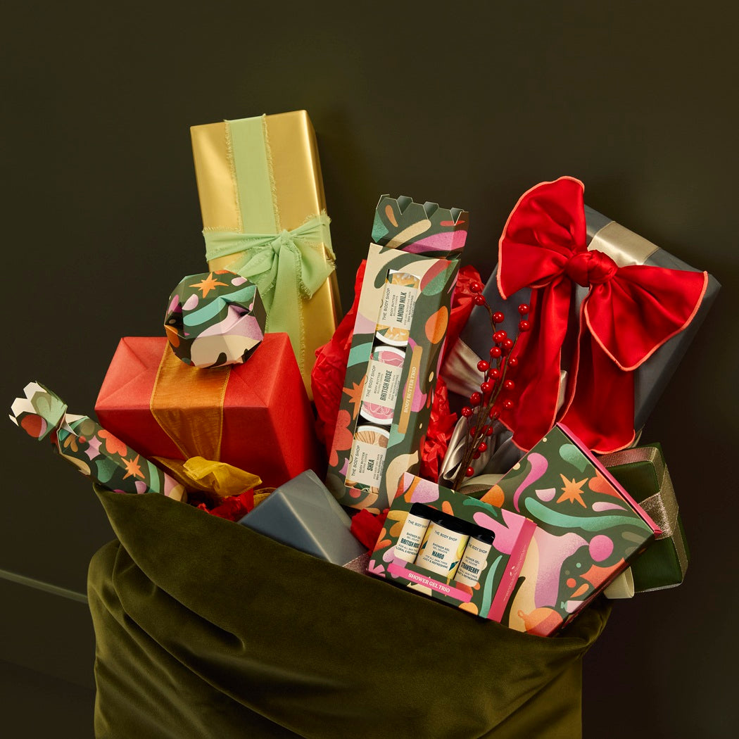 Christmas Beauty Gift Sets Online in UAE - The Body Shop® – The Body ...